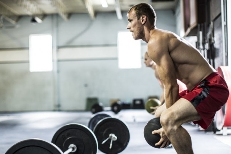 3 CIRCUITOS DE CROSSFIT PARA REALIZAR EN CASA – La Revista IN